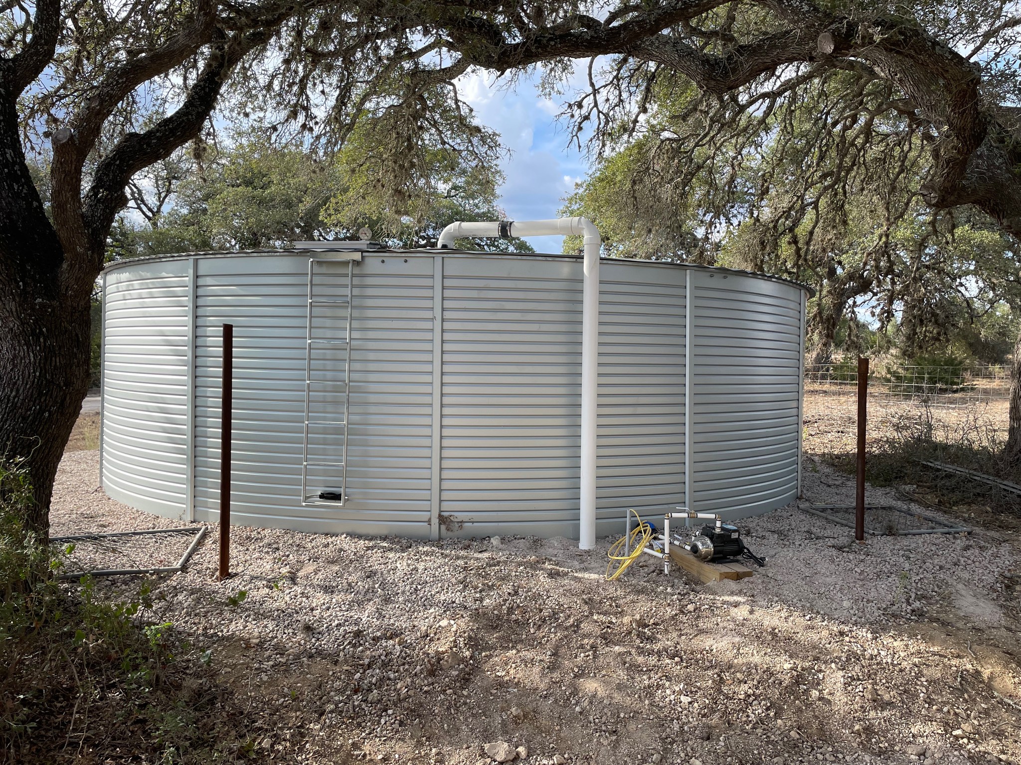 Metal Tanks | Installing rainwater systems & Gutters all over the Texas ...